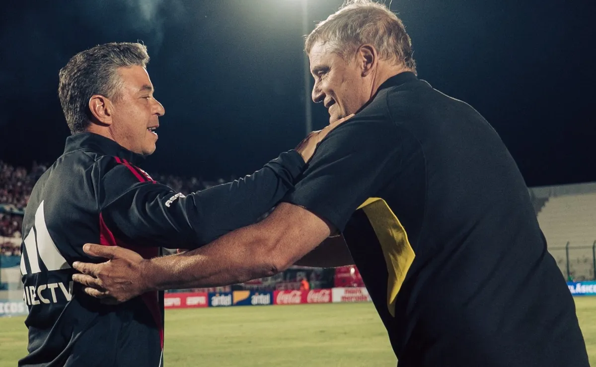 River 0-0 Peñarol EN VIVO: seguí el minuto a minuto -La Página Millonaria